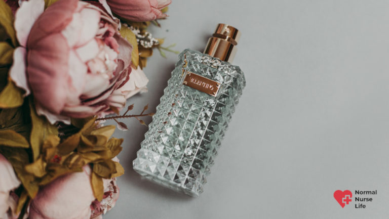 Can Nurses Wear Perfume or Fragrance? With 3 Best Options